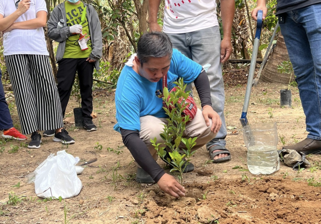 Tree planting with ADP Philippines! - Hands On Manila